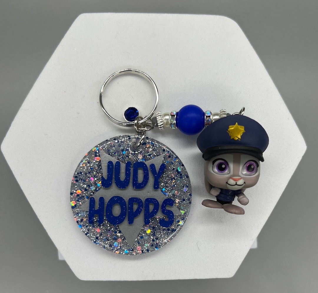 Judy Hopps From Zootopia One of a Kind Glitter Keychain Doorables ...