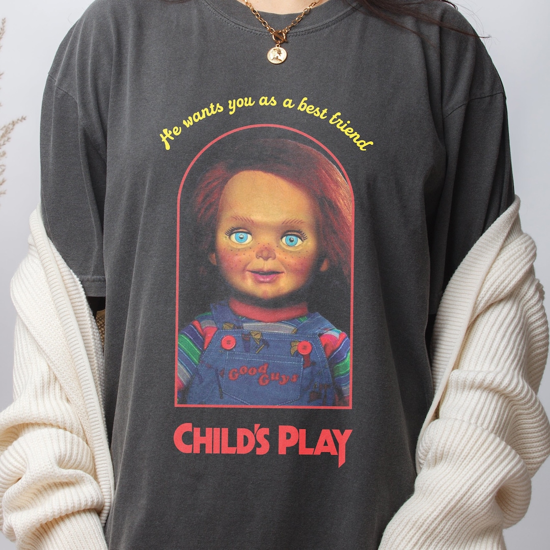 Chucky Doll T-shirt, Heavyweight Unisex Childs Play Good Guys Chucky ...