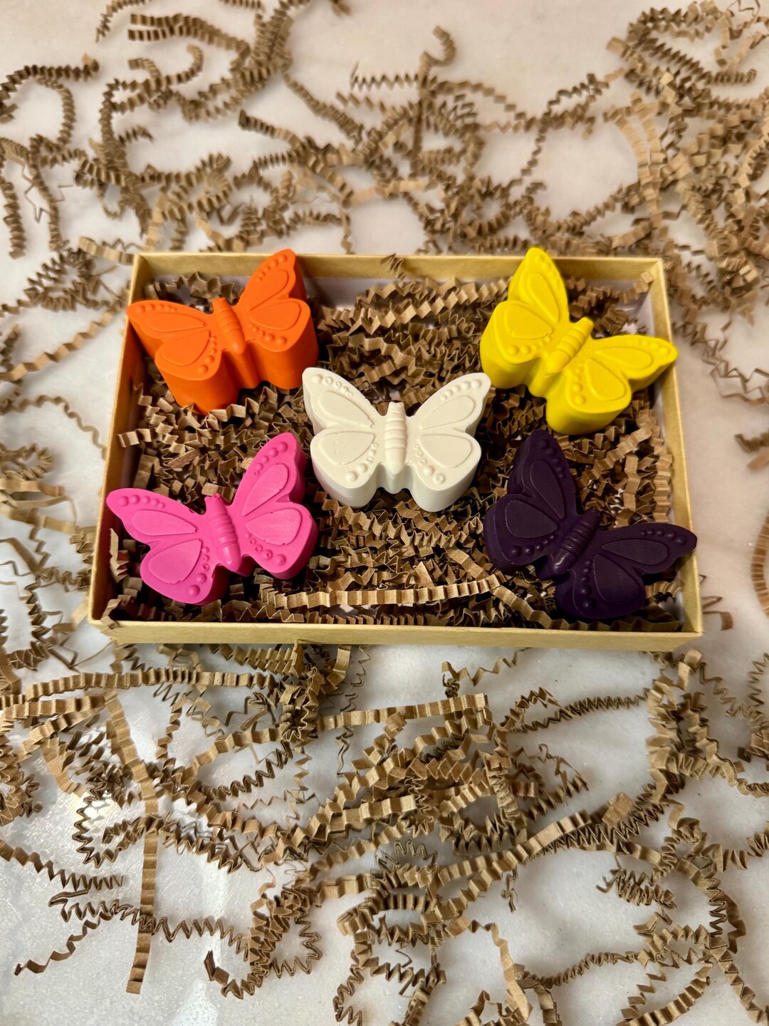 Butterfly Crayons | Party Favor | Birthday Gift - Etsy
