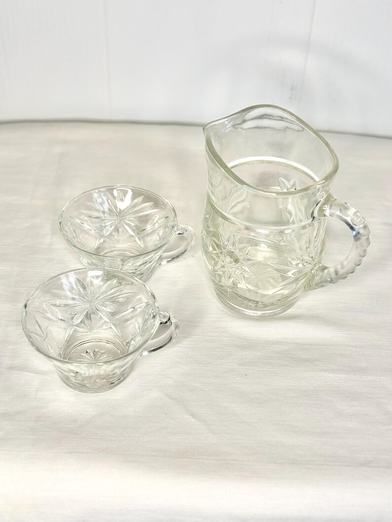 Vintage Starburst Glass Handled Pitcher & Cups - Etsy