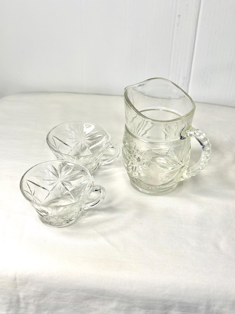 Vintage Starburst Glass Handled Pitcher & Cups - Etsy