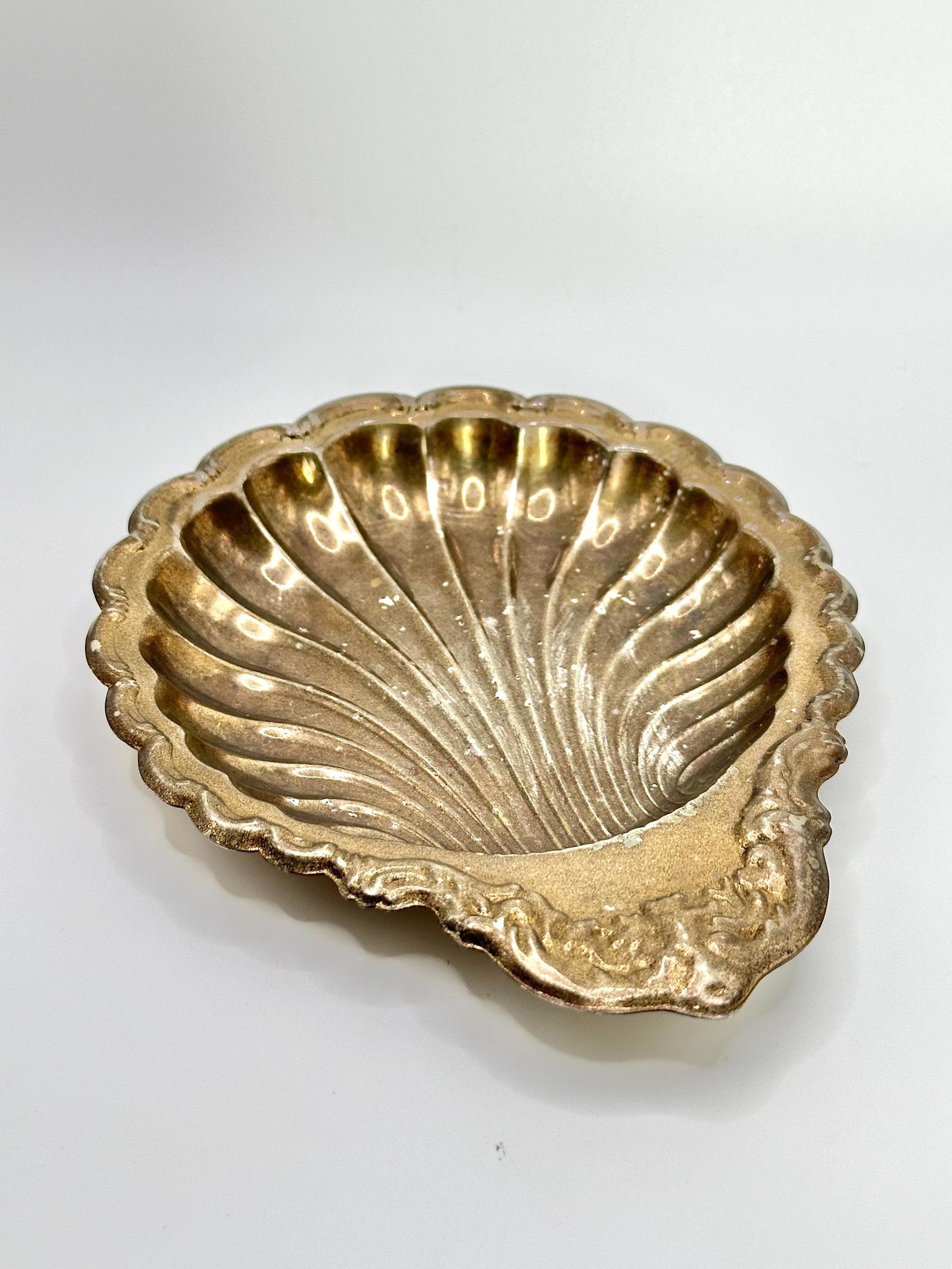 Vintage Metal Clam Shell Dish - Etsy
