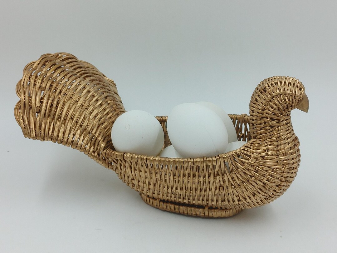 Vintage Wicker Chicken Basket - Etsy