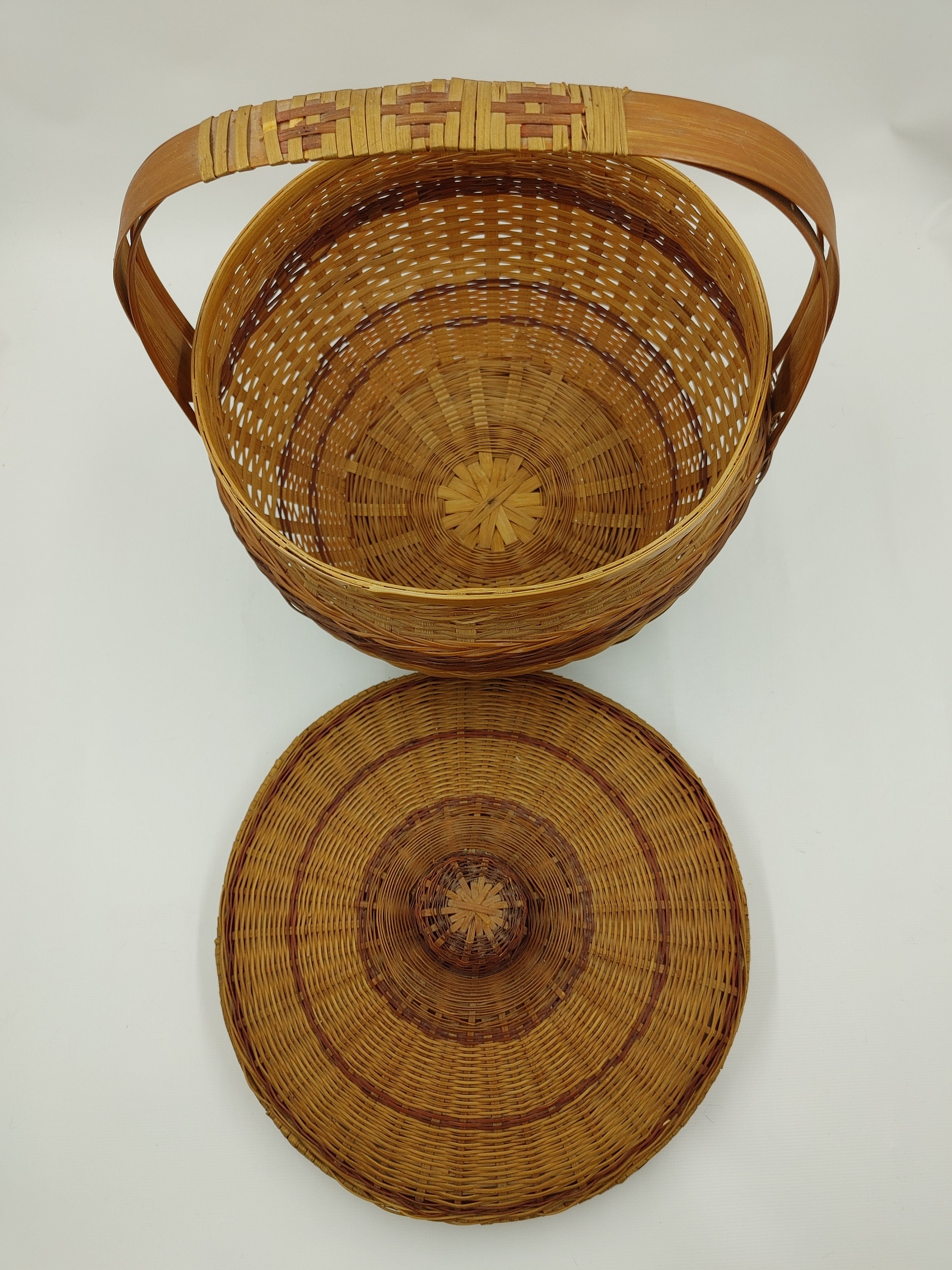 Vintage Woven Wicker and Bamboo Basket With Lid With Handle - Etsy