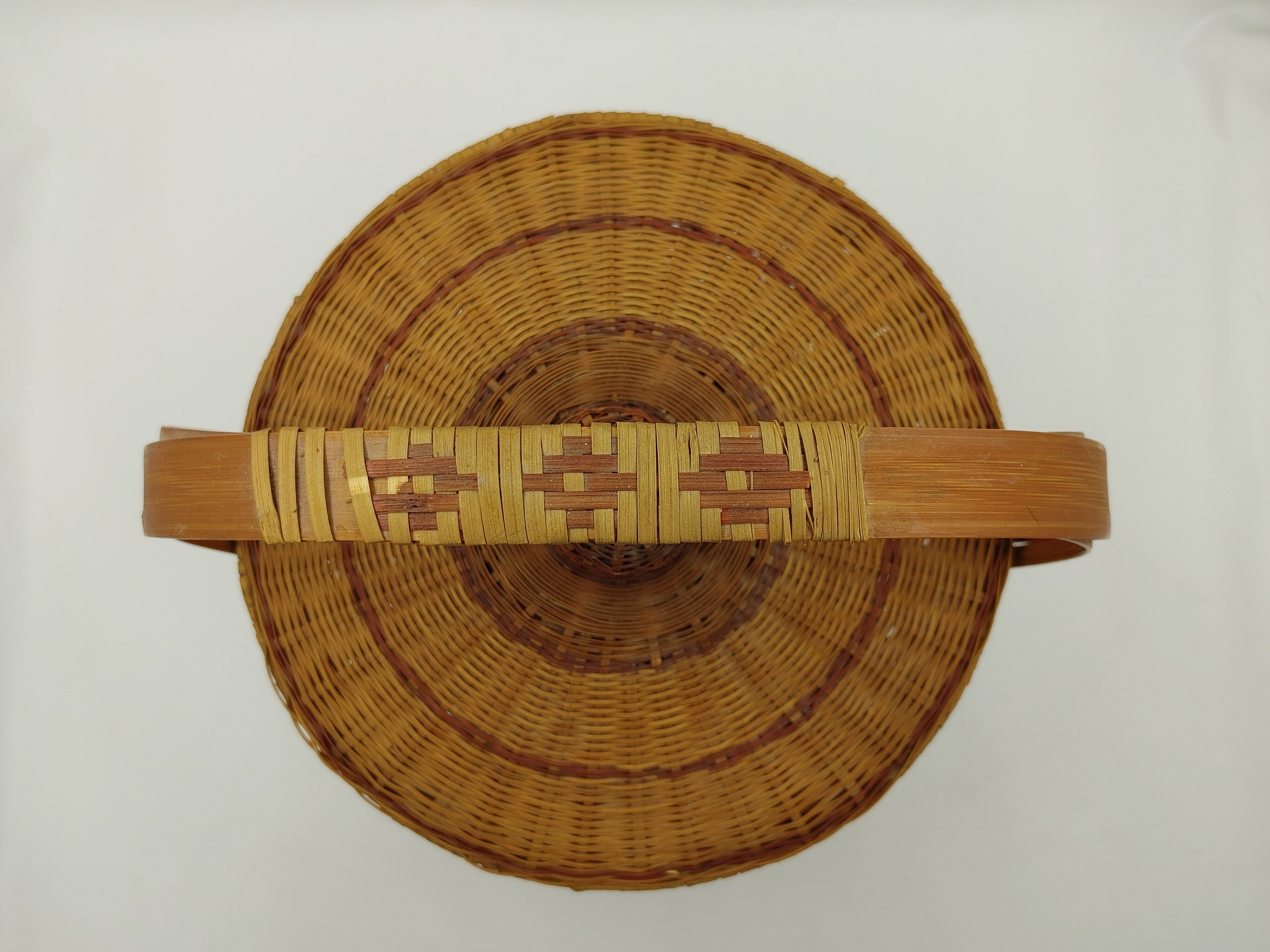 Vintage Woven Wicker and Bamboo Basket With Lid With Handle - Etsy