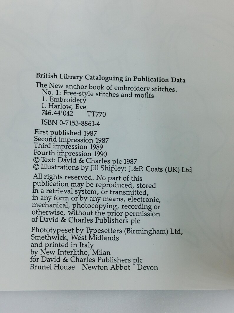 Vintage the New Anchor Books Set of 4 - Etsy