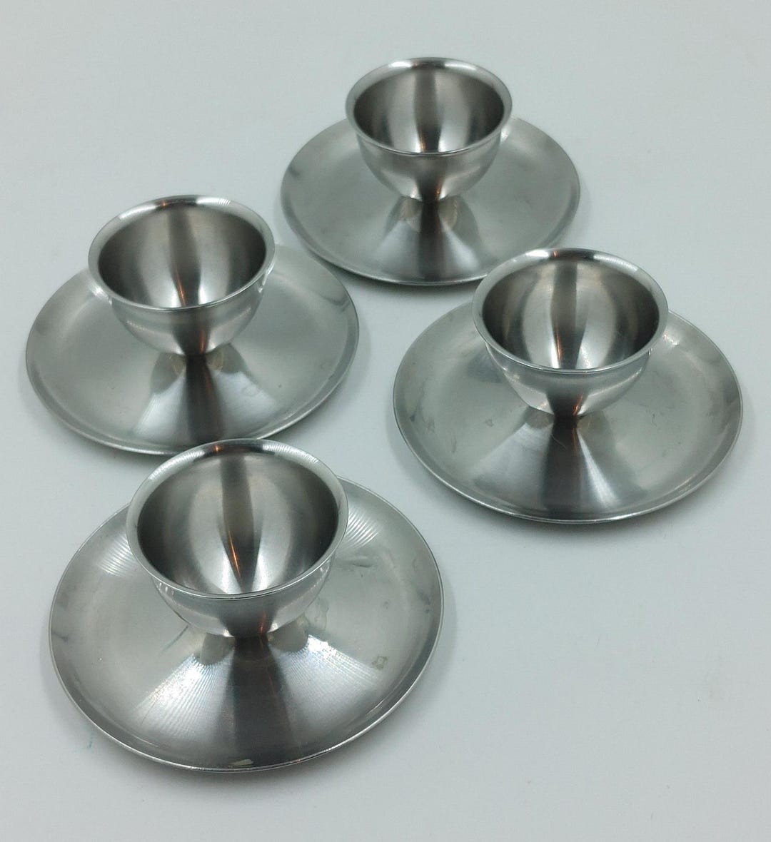Vintage Stainless Steel Egg Cups Set of 4 - Etsy