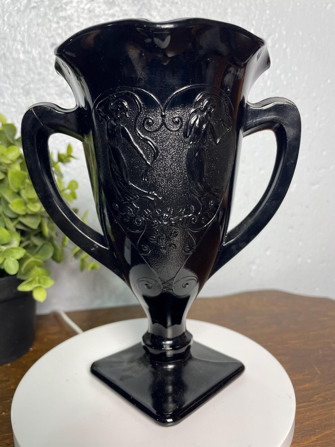 Vintage L.E. Smith Black Amethyst Trophy Vase – Dancing Nymphs – 7" - Etsy