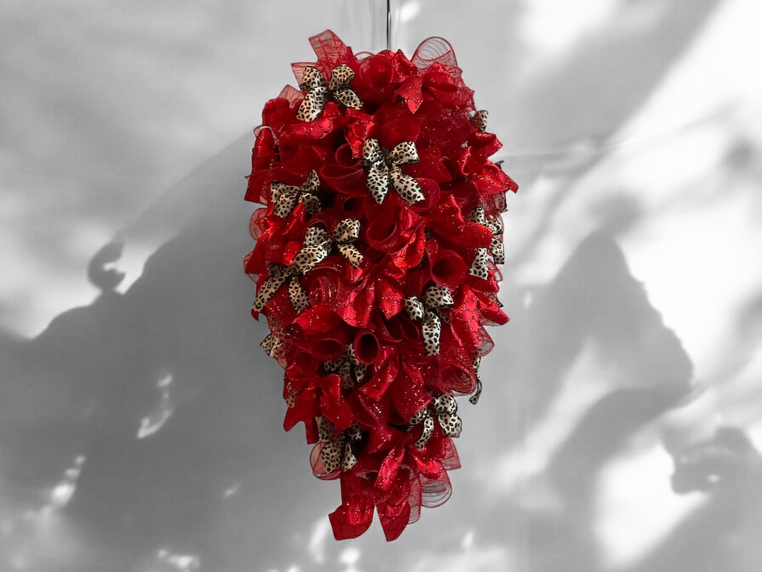 Cheetah Luxe Red Ribbon Cascade Canadian Pine, Artificial Teardrop ...