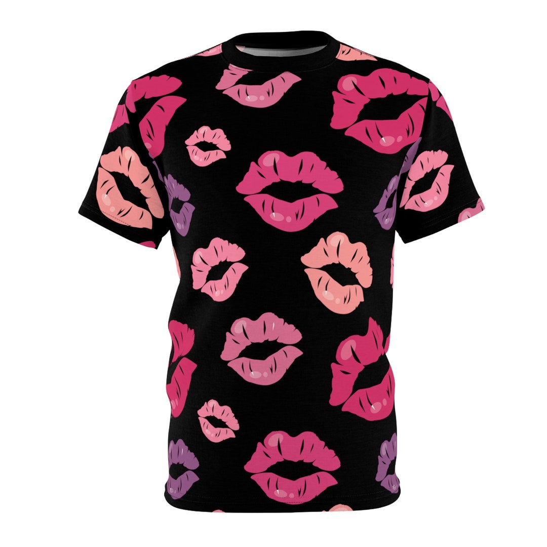 Bold Lips Design Kiss-printed T-shirt Lip Art T-shirt Colorful and ...