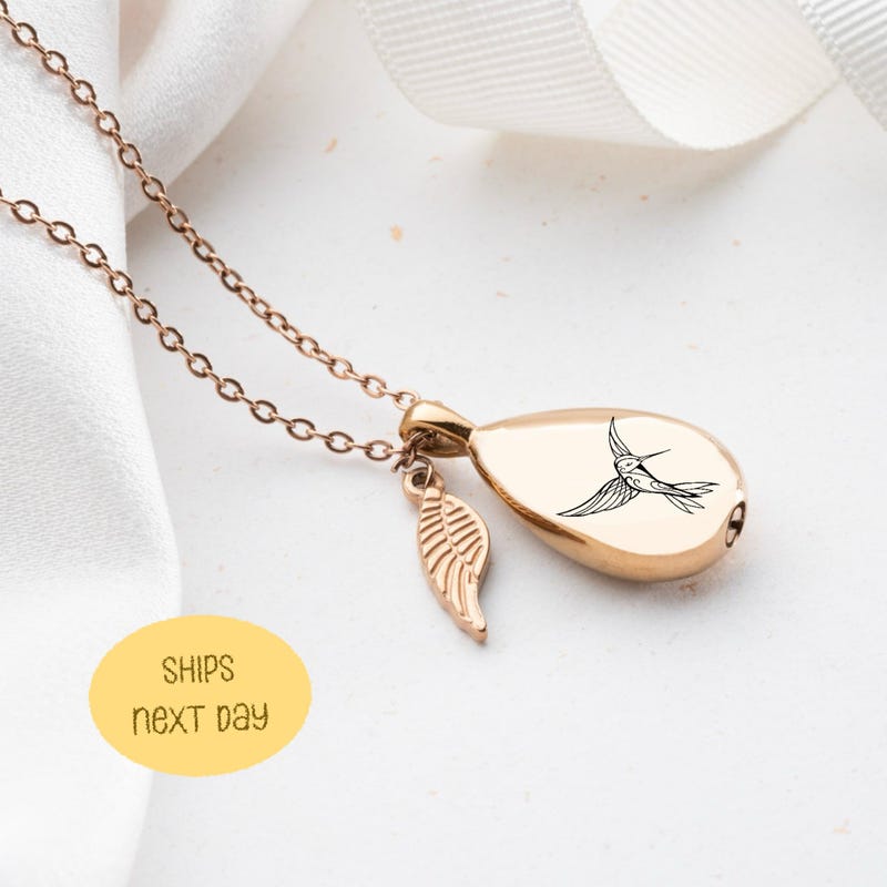 Flying Birds Necklace - Etsy