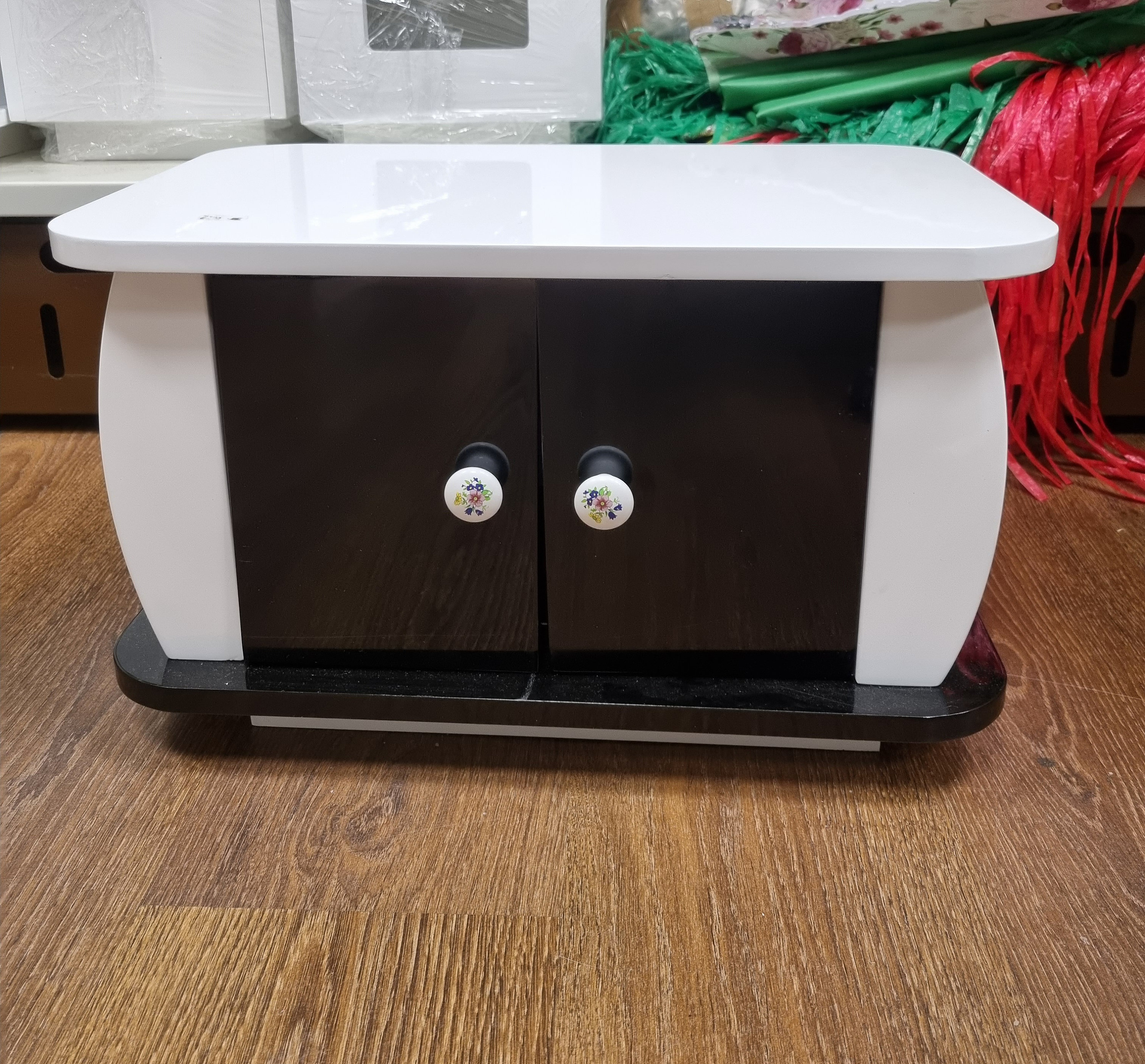 Ethiopian, Eritrean Coffee Table, Rekebot, ረከቦት, አራት ተሽከርካሪ ጎማ አለዉ - Etsy