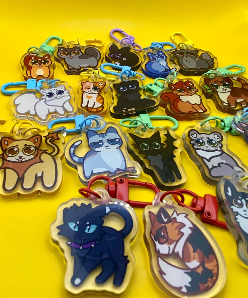 Warrior Cats Acrylic Keychain Set: Firestar, Ravenpaw, and More (1.5in ...