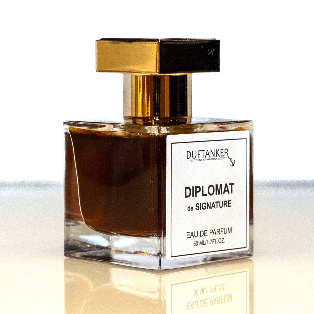 DIPLOMAT DE SIGNATURE Niche Perfume From the Fragrance Manufacturer - Etsy