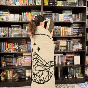 Night Court Logo Tapestry Crochet Graphghan Pattern | Officially ...