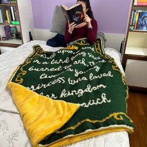 Young Princess Tapestry Crochet Graphghan Pattern: Throne of Glass ...