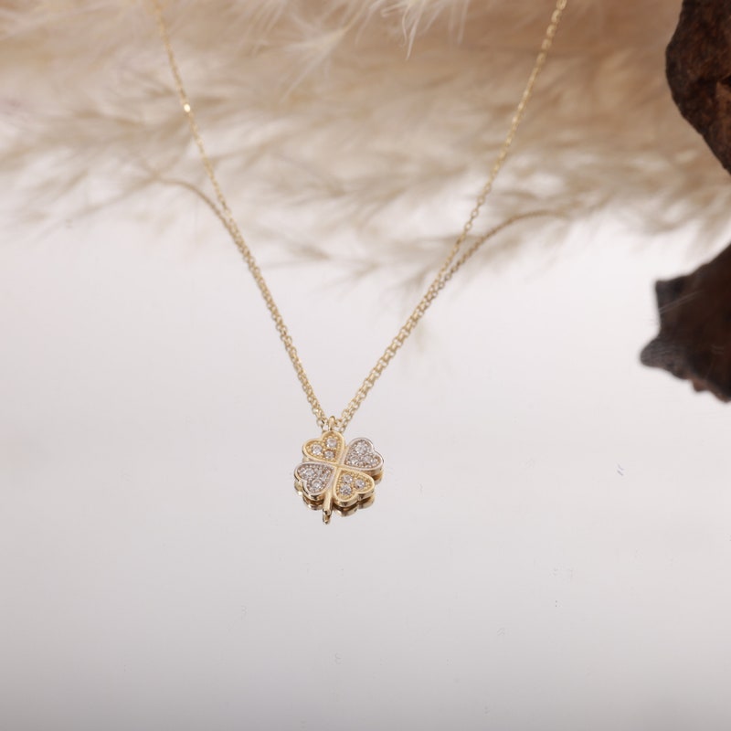 Clover Necklace - Etsy