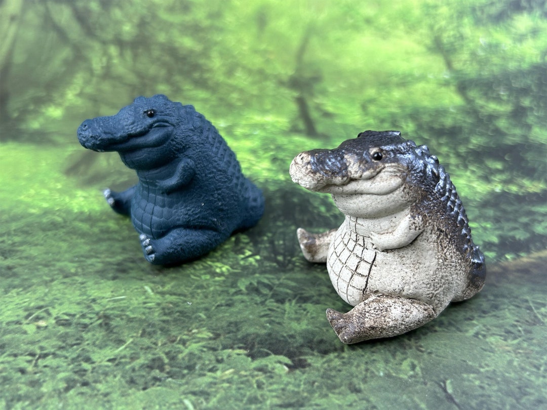 Cute Ceramic Alligator Sculpture: Adorable Crocodile Figurine for Tea ...