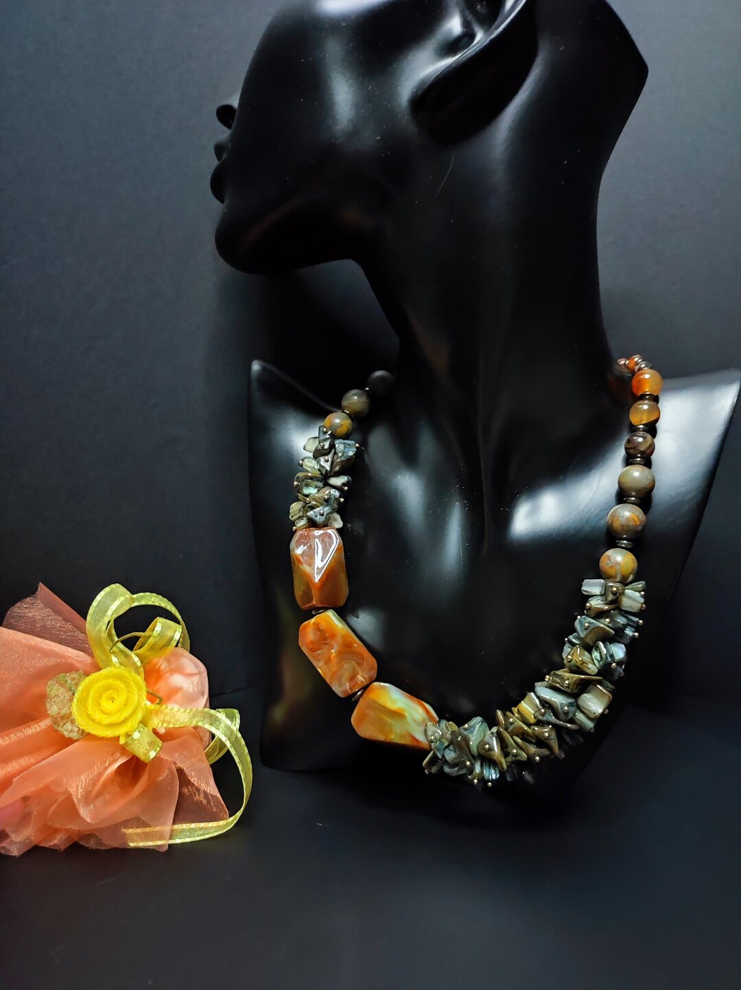 Chunky Necklace, Shell Necklace,elegant Gemstone Necklace, Chunky Resin ...