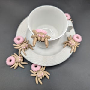 Sweet Articulated Donut Spider - Etsy