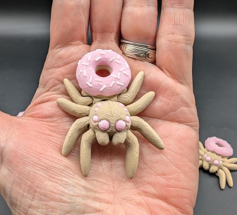 Sweet Articulated Donut Spider - Etsy