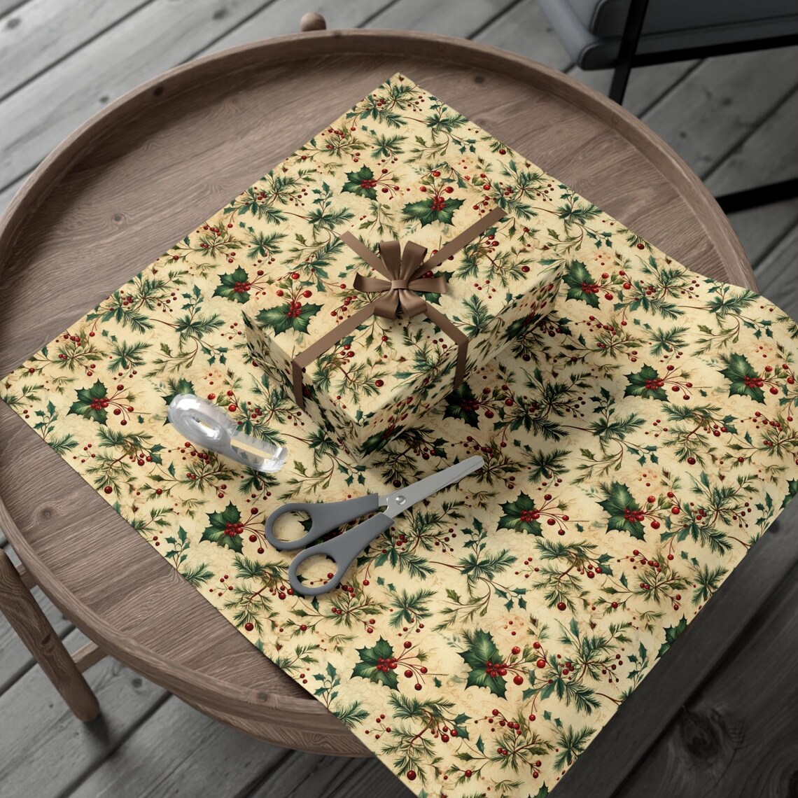 Vintage Holly Berry Wrapping Paper Realistic Leaves Red Berries Festive ...