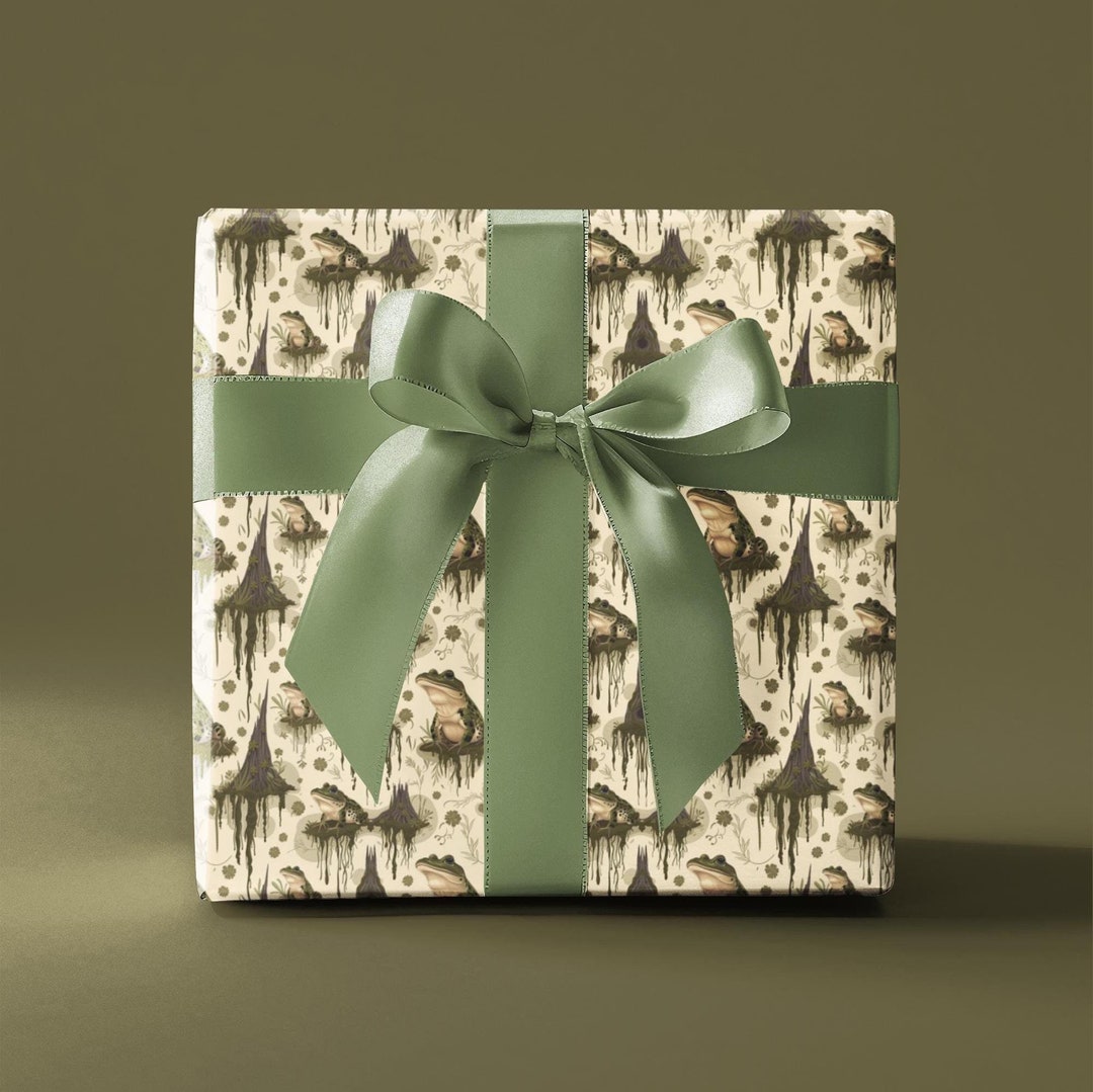 Frog Themed Wrapping Paper Swamp Paper Green Amphibian Gift Wrap ...