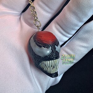 Venom Symbiote Head Helmet Keychain Keyring, Symbiote Keychain, Venom ...