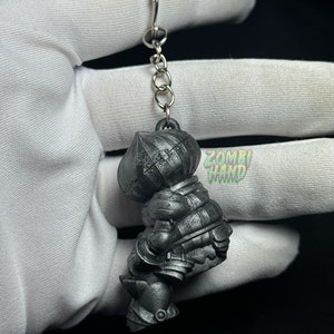 Siegmeyer of Catarina Keychain, Dark Souls Onion Knight Keychain, Dark ...