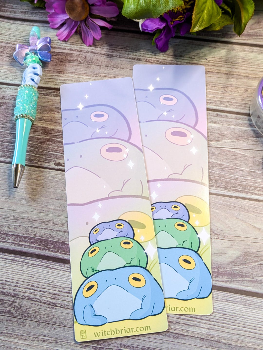Stacked Frogs Bookmark - Kawaii Aesthetic - Glossy Cardstock - Etsy