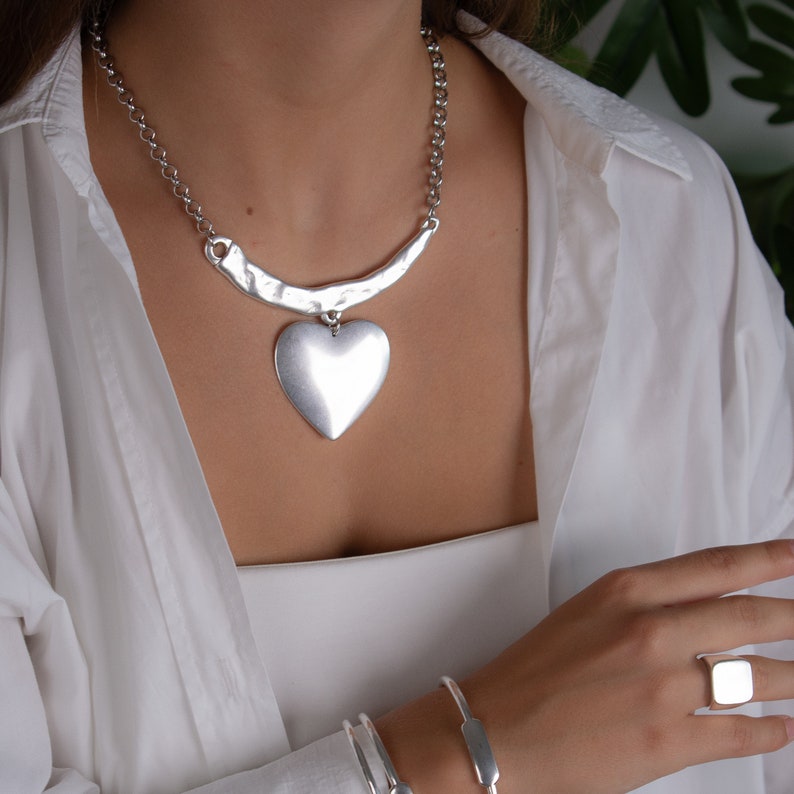 Silver Chunky Heart Necklace, Uno De 50 Style Necklace, Chunky Chain ...