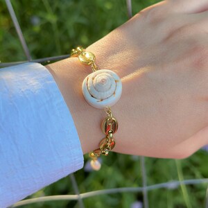 Gold Summer Bracelet, Beach Jewelry, Shell Bracelet, Bridesmaid ...