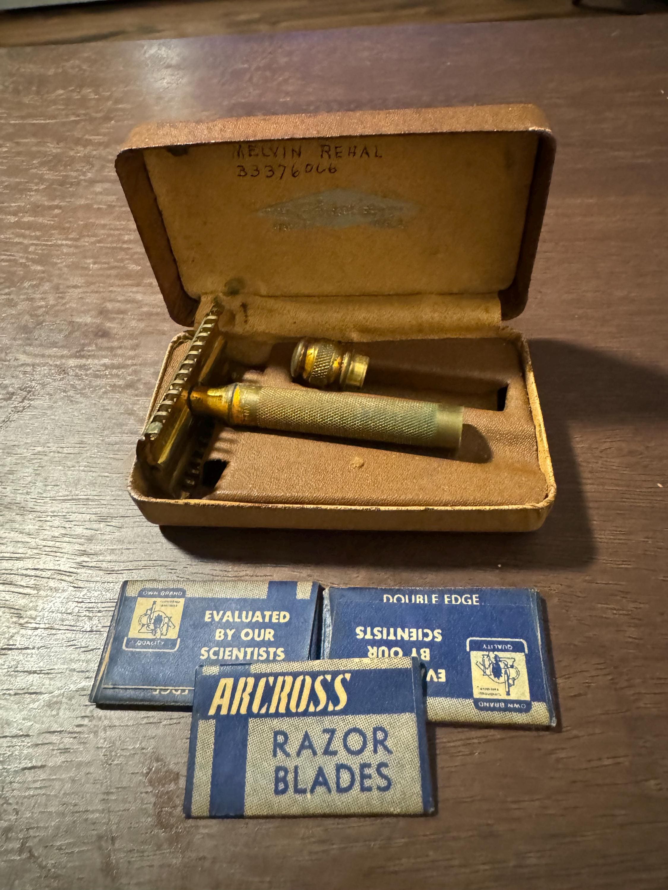 World War 2 Era Gillette Razor Kit - Etsy