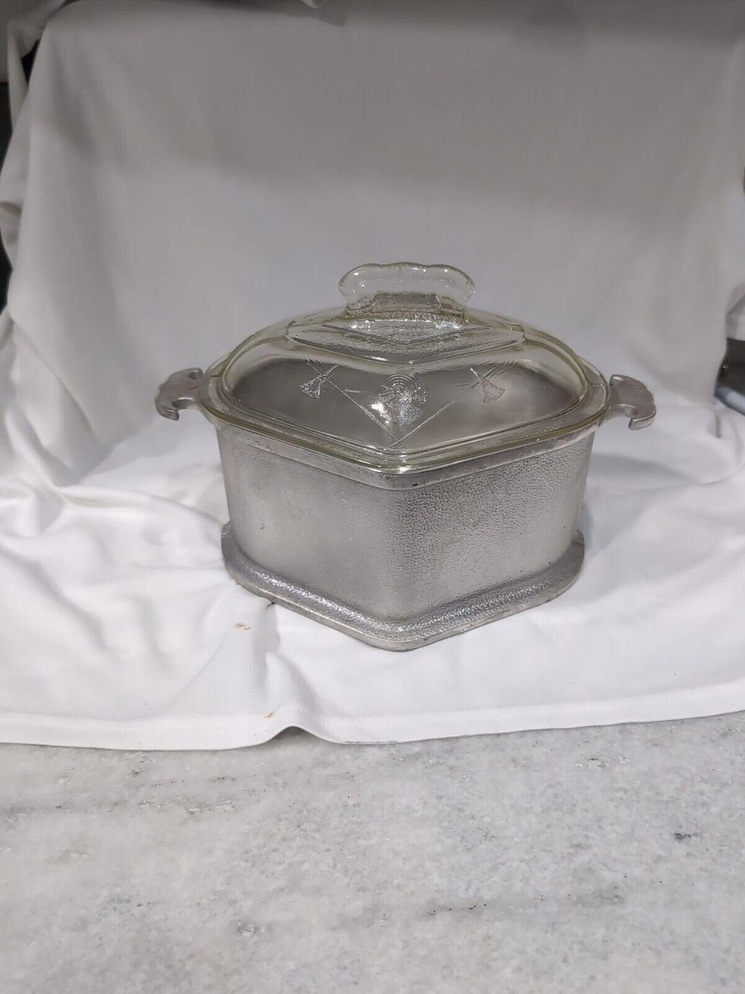 Guardian Service Oven Cook Pot With Lid, Vintage 3-sided Cookware ...
