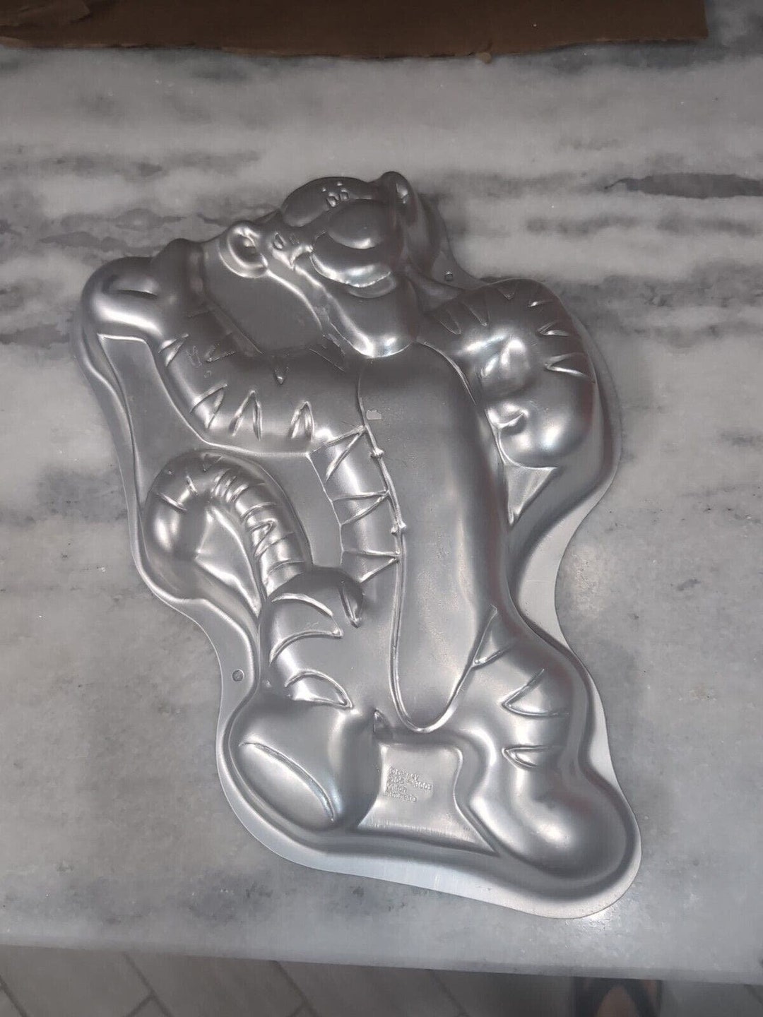 Wilton Tigger Cake Pan, Disney Baking Mold, Winnie the Pooh Character ...