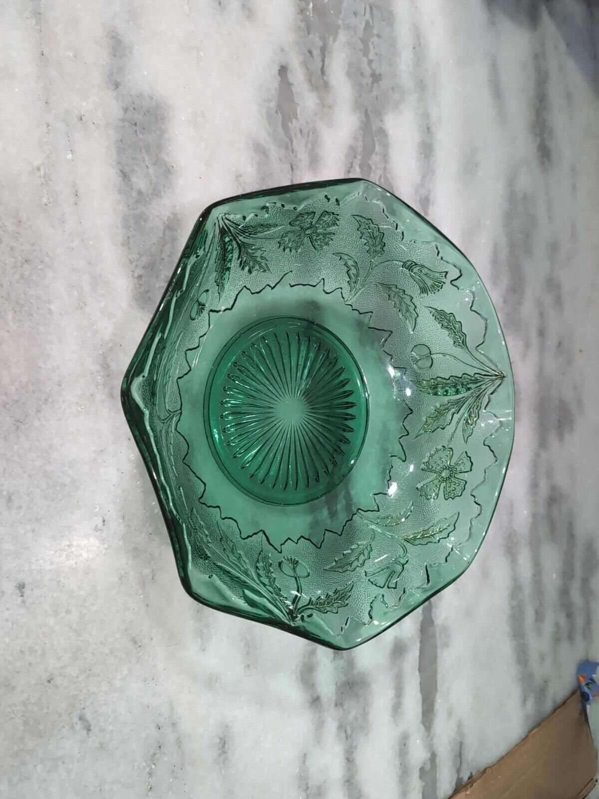 Delaware Glass Round Bowl, Emerald Green, 11 Diameter, Gold Accent ...