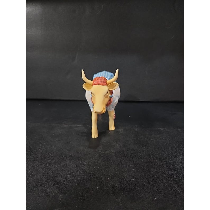 Cow Parade Dorothy Cow Figurine, the Wizard of Oz, Westland Giftware ...