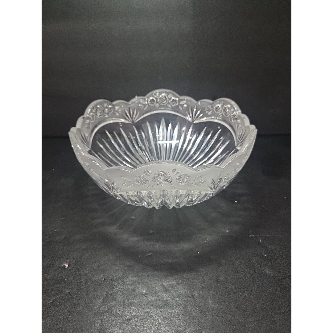 Oneida Southern Garden Crystal Bowl, 9.5" Frosted Rose Border ...