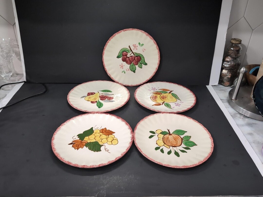 Southern Pottery Blue Ridge Plates, Country Fair Red, Fruit Decor 8 ...