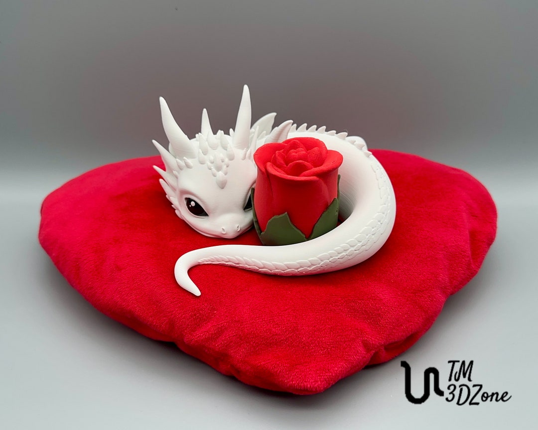 Baby Drache mit Rose, Handbemalt, 3D gedruckt - Etsy Österreich