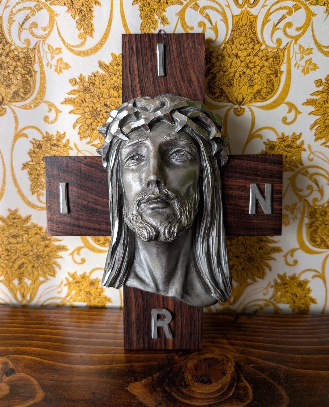 Catholic Wall Decor Wooden Cross With Head of Jesus Christ / Wood and ...