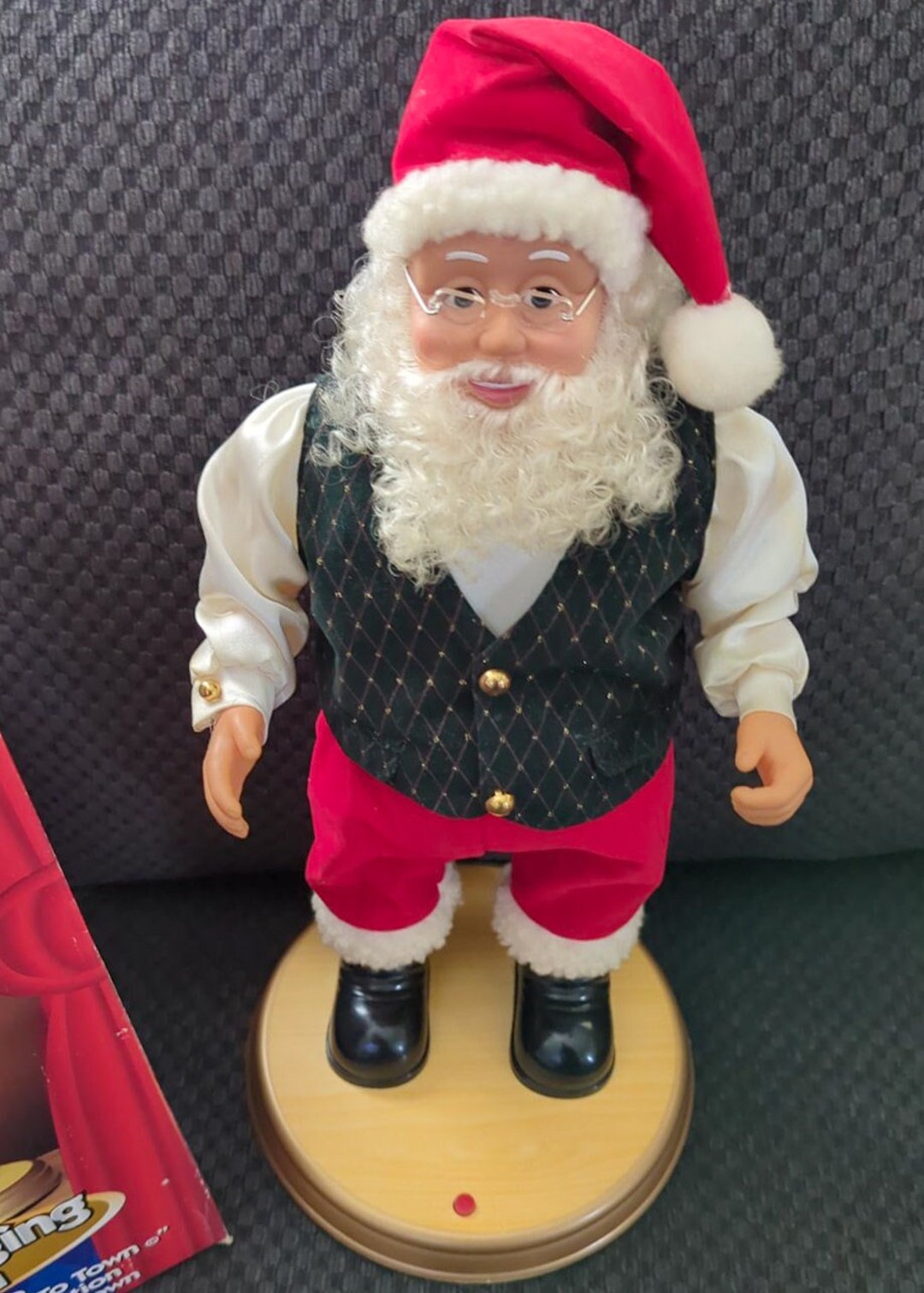 Vintage Gemmy Hip Swinging Santa, Vintage Animatronic Santa Claus ...