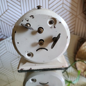 Vintage 1960s Wind up Mechanical Metal Alarm Clock Made in USA ...