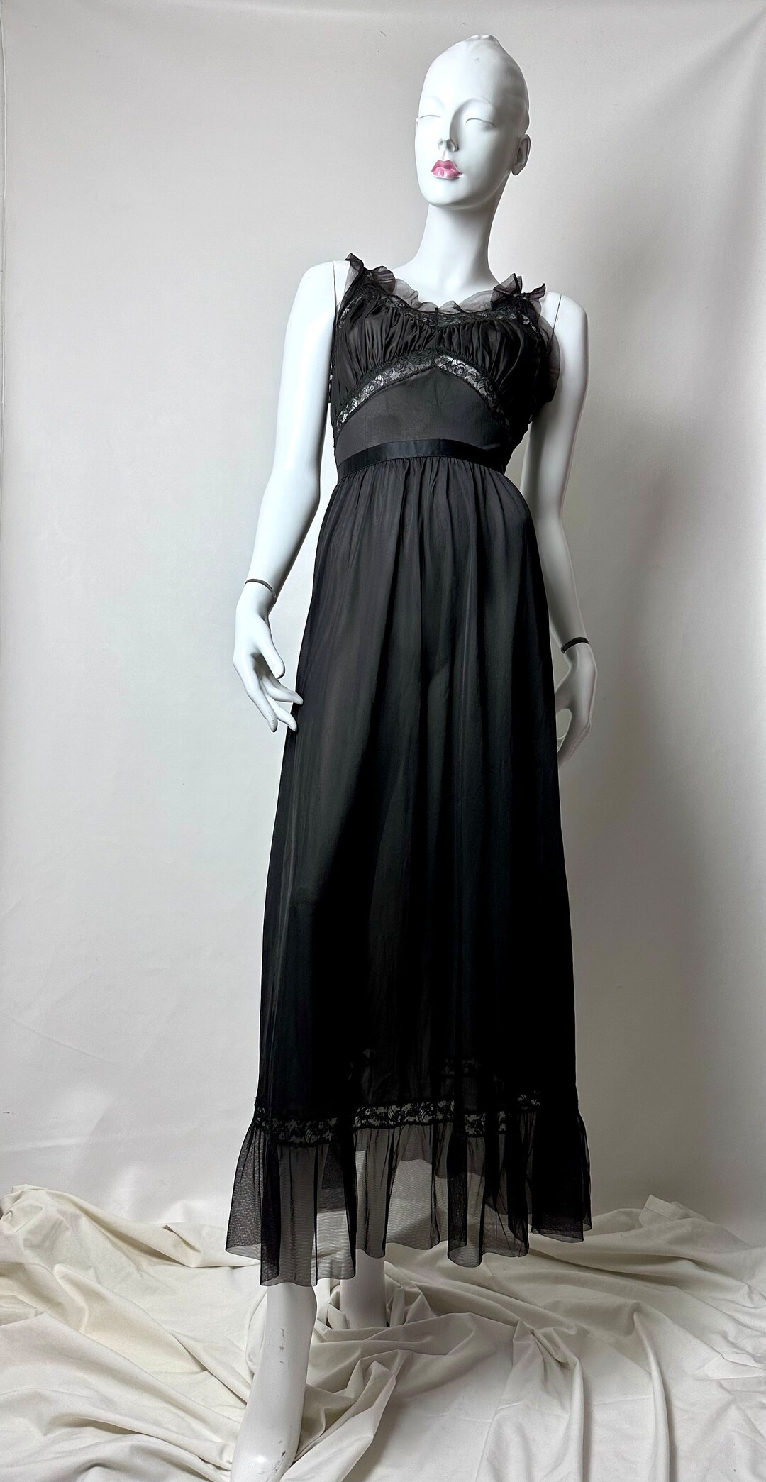 CAVAREE Vintage Sheer Black Nylon Lace Ruched Bust Mesh Tulle Long ...