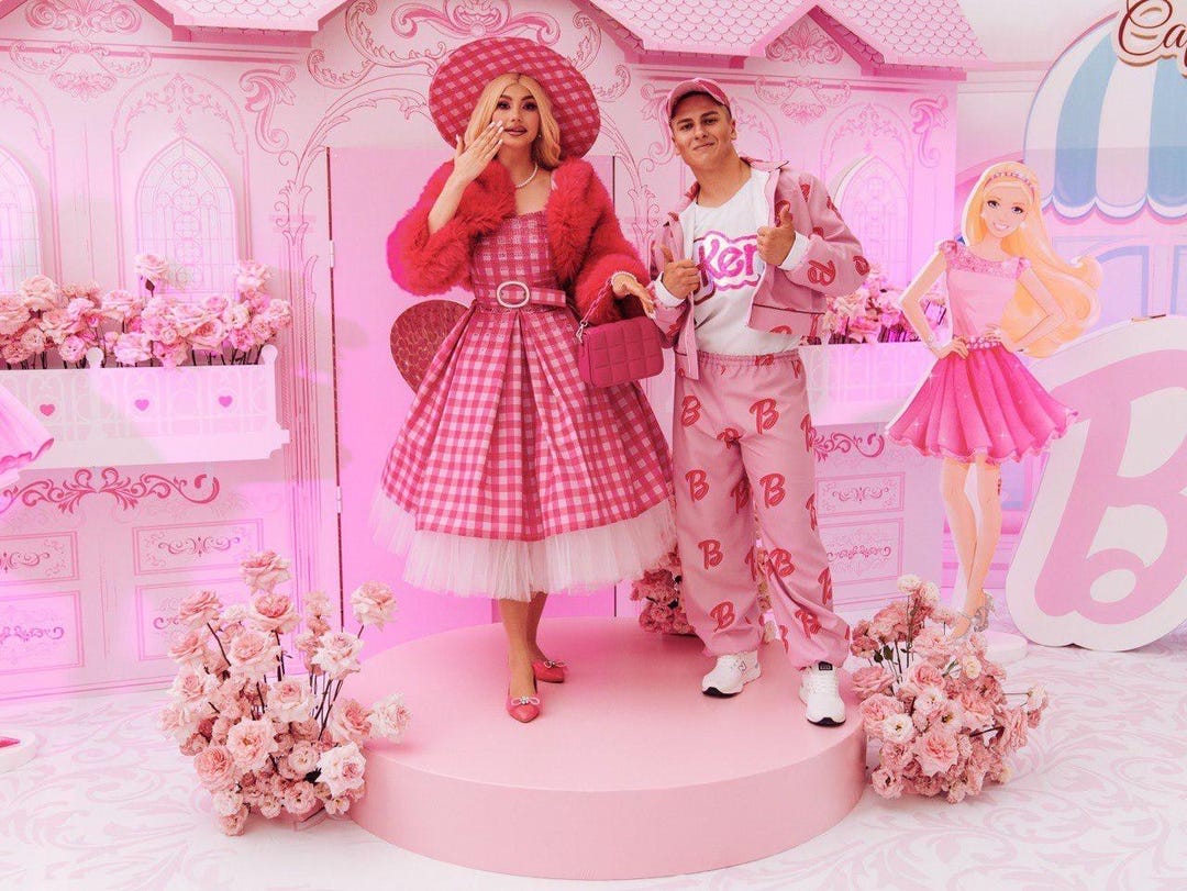 Barbie Bright Pink and Light Pink.costume for Animators.costume for ...