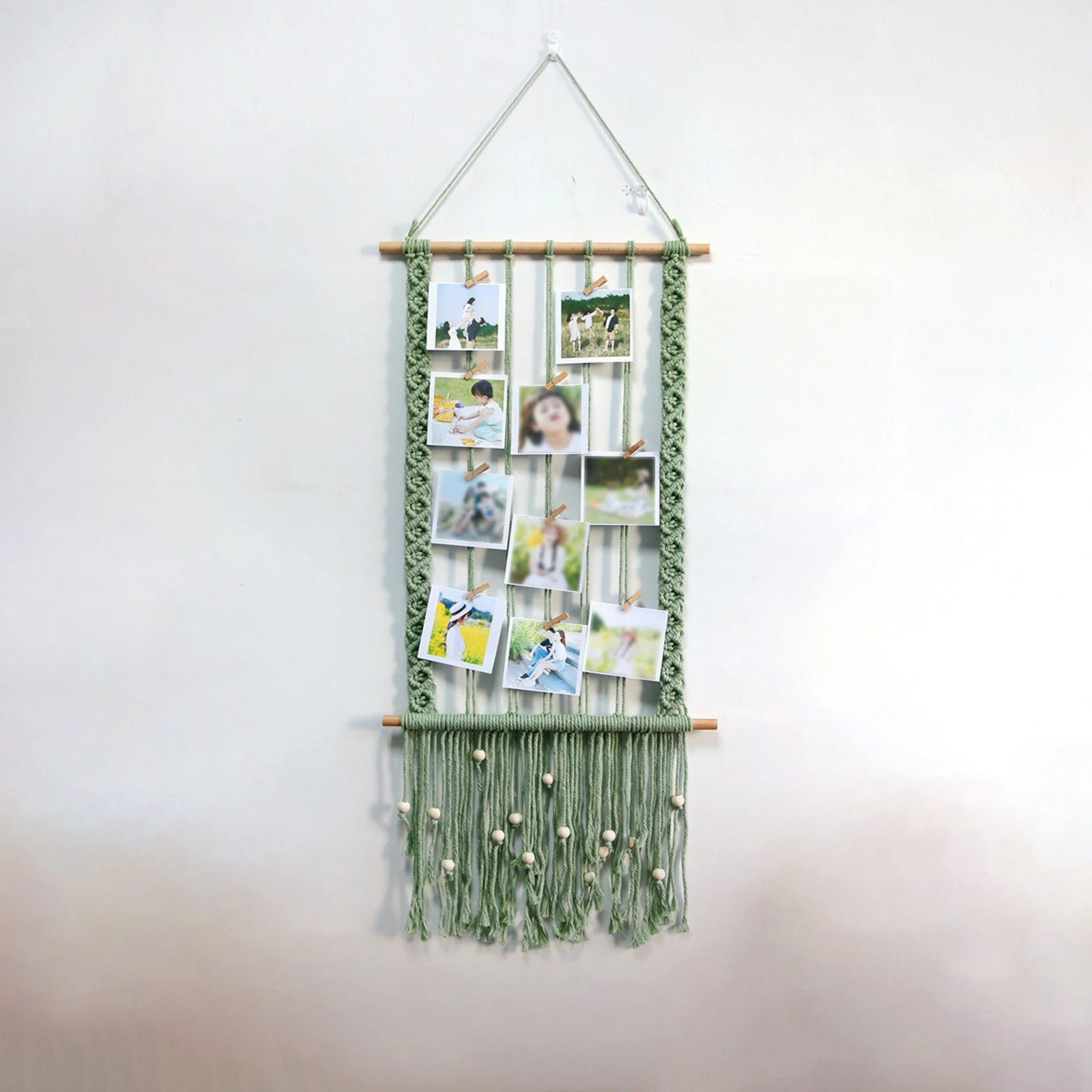 Macrame Photo Frame Holder, Boho Photo Desiplay for Living Room Decor ...