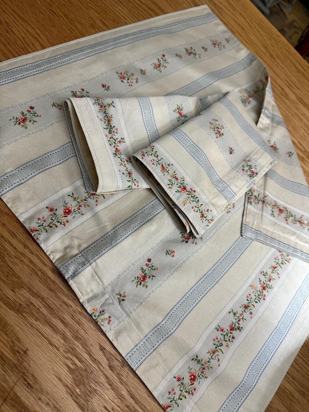 Vintage Ralph Lauren Julianne Rose Set of 2 ..18 Inch Square Pillow ...