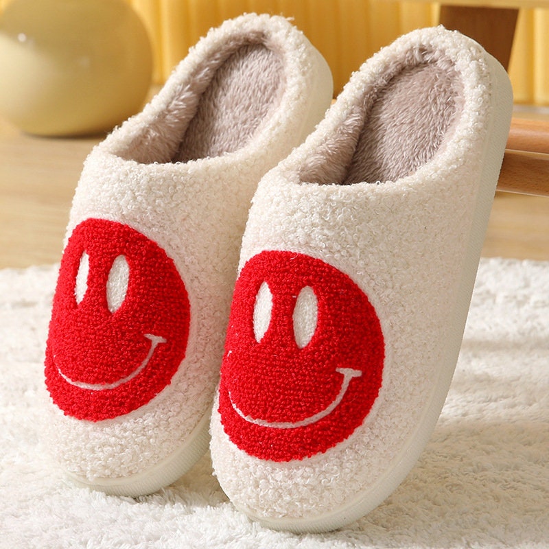 Adorable Smiley Face Slippers to Brighten Your Days, Cozy Cotton Indoor ...