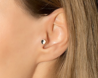 Sun Piercing, 14K Solid Gold Labret Cartilage Stud, Cartilage Earring ...