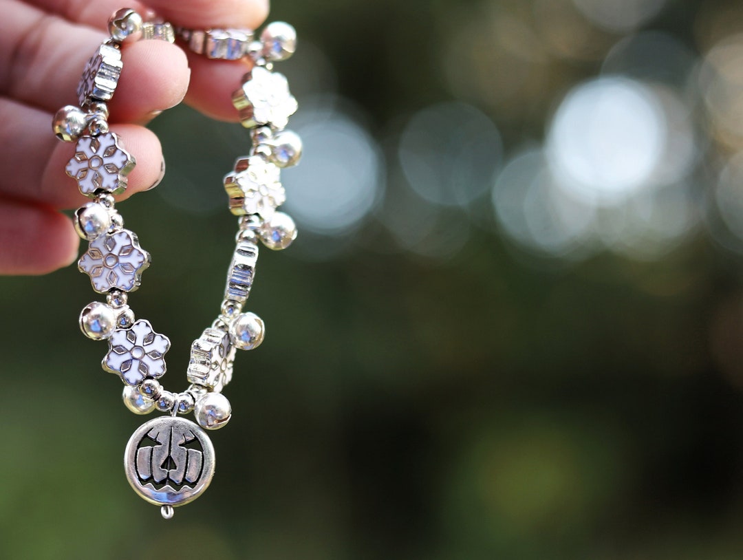 Snowflake Jack-o-lantern Jingle Bell Bracelet Christmas, Creepmas ...